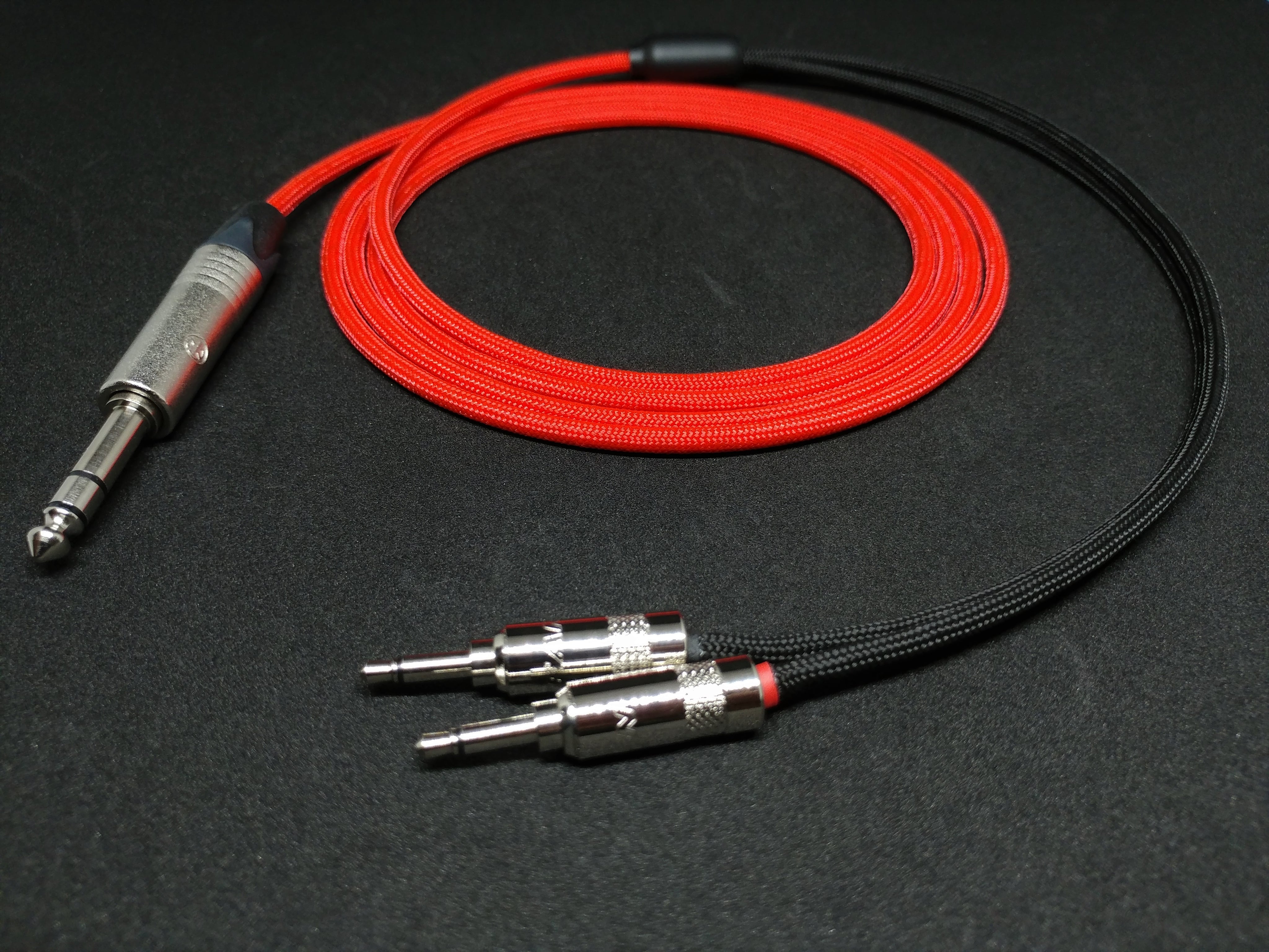 Dual 3.5mm Custom Headphone Cable – Koala Audio Cables