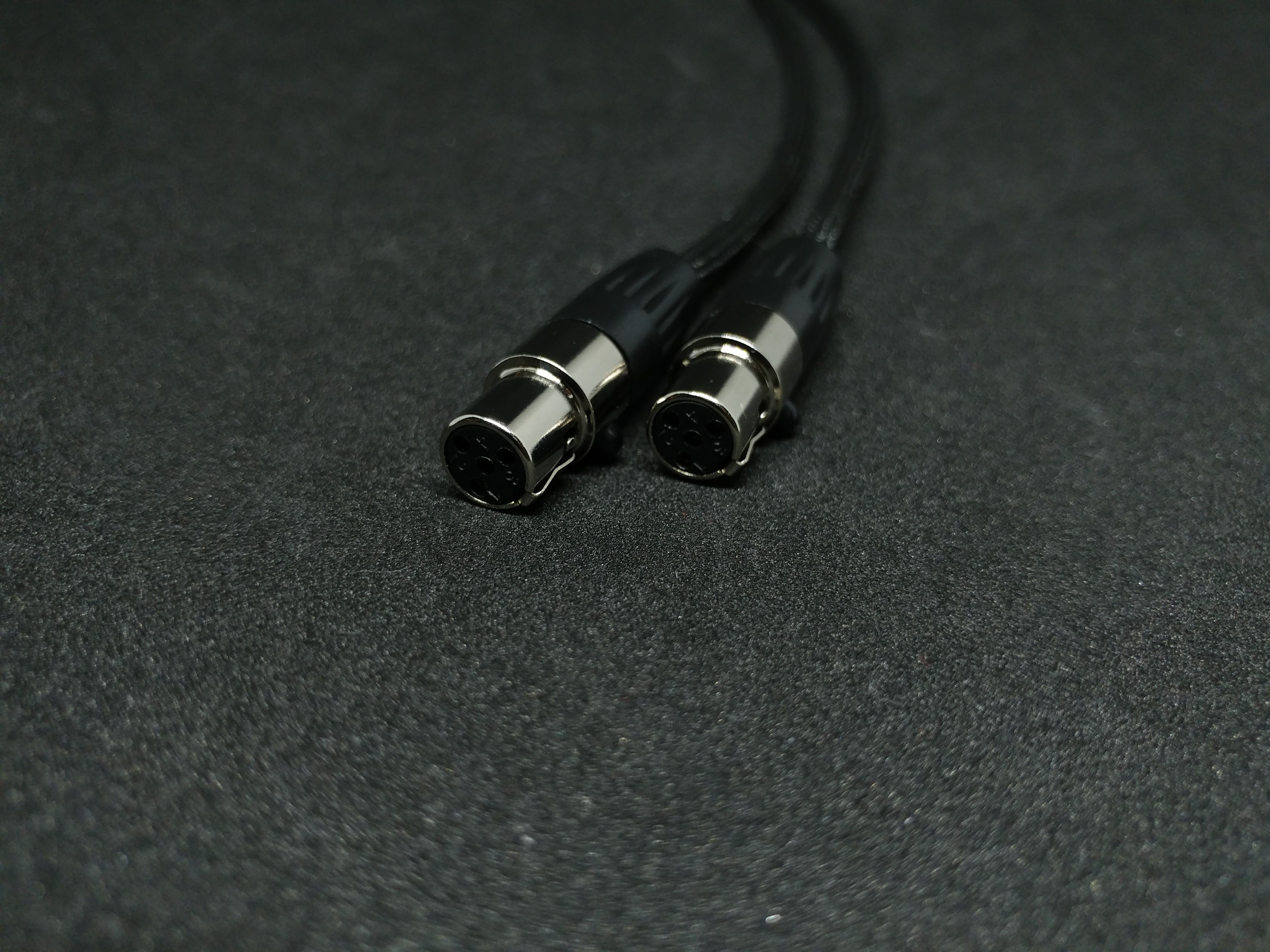 Dual 4 Pin Mini XLR Custom Headphone Cable – Koala Audio Cables