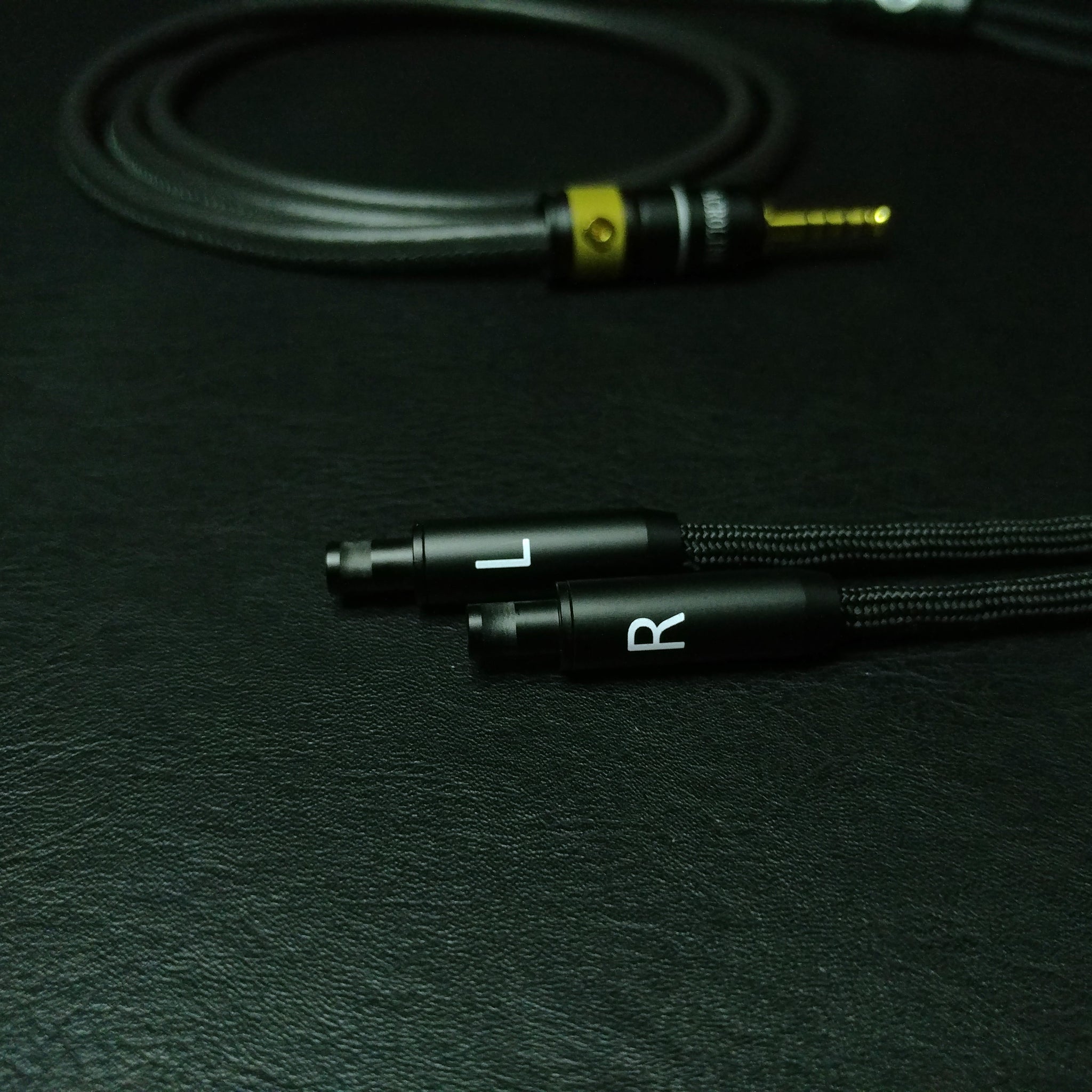 Sennheiser HD800, HD820, HD800S - Custom Headphone Cable | Black ...